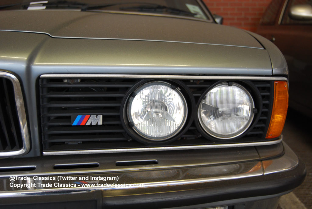 BMW-M6-E24-Front-Lights