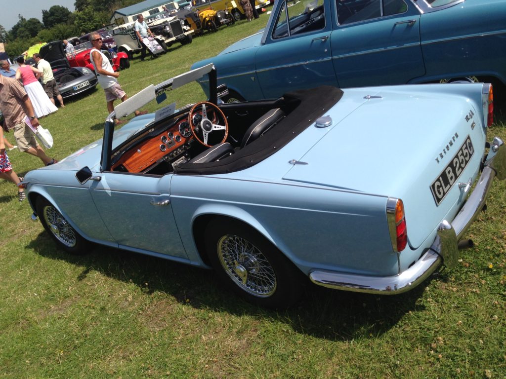 What Are The Best Classic Car Shows In The UK 