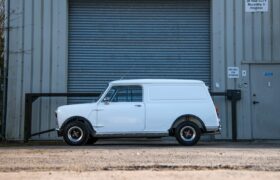 1971 British-Leyland Mini Van