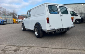 1971 British-Leyland Mini Van